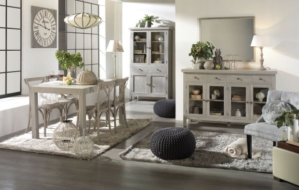 BANAK IMPORTA - MUEBLES Y DECORACIÓN - Europolis